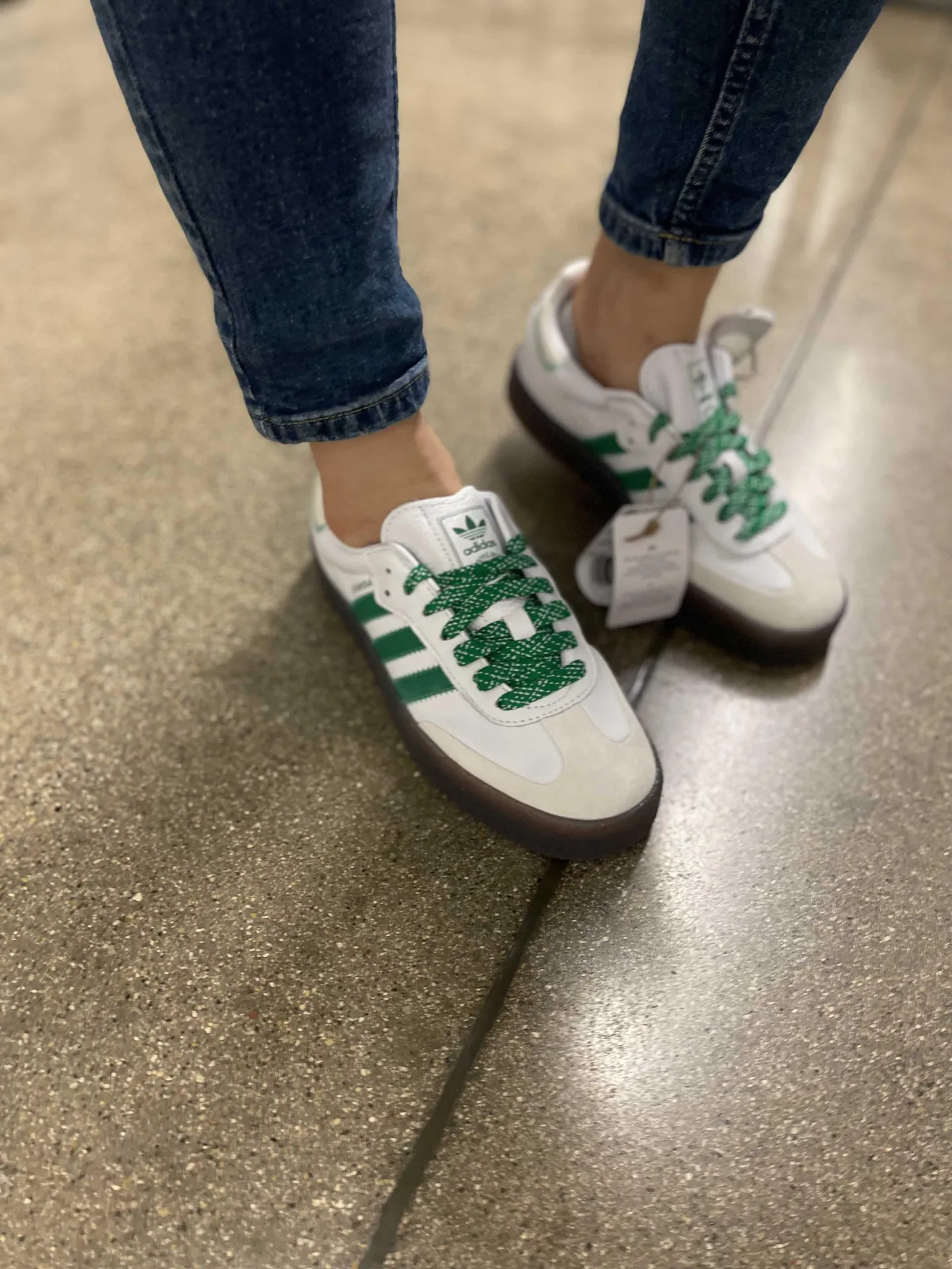 [아울렛 핫딜]아디다스 여성 삼바 삼배 클라우드 스니커즈 IE9105 | 크로켓