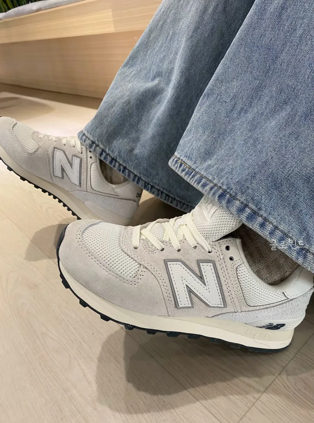 뉴발란스 574 운동화 베이지 화이트 U574LS2 | 상품 상세 | 크로켓