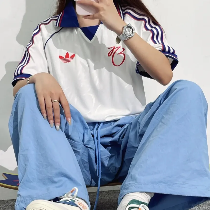 아디다스 오리지널 주드 벨링엄 저지 카라 반팔 티셔츠 IM7917 | 크로켓