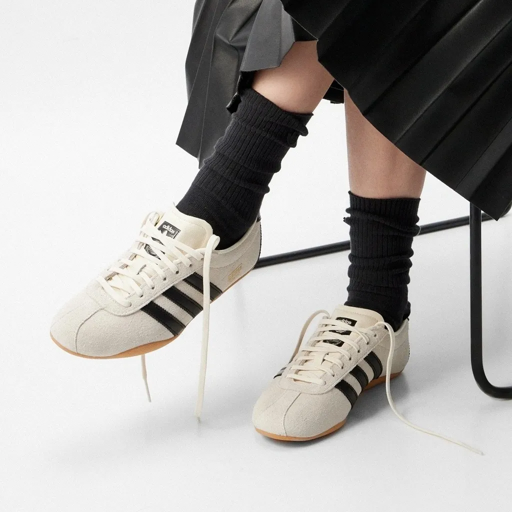 아디다스 우먼즈 오리지널 도쿄 오프 화이트 베이지 블랙 JI0182 | 상품 상세 | 크로켓