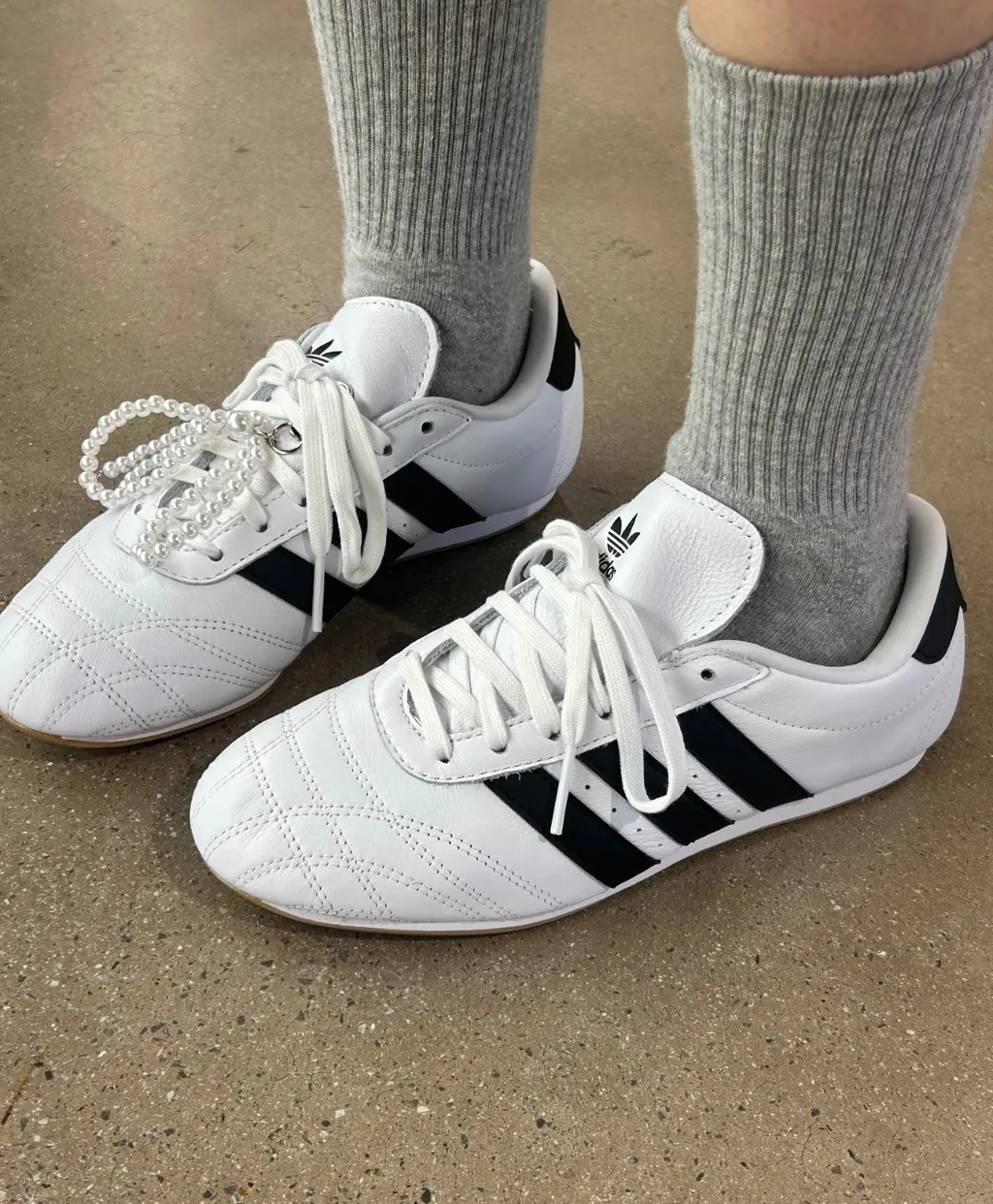 아디다스 태권도 레이스 스니커즈 아디디다스태권도레이스신발 클라우드 화이트 코어 블랙 JS1194 | 상품 상세 | 크로켓