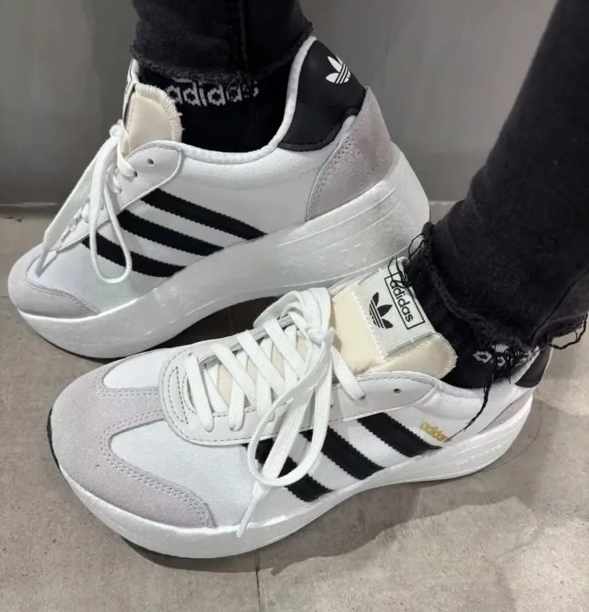 아디다스 시티 RNR 스니커즈 운동화 코어 블랙 화이트 JI0831 | 상품 상세 | 크로켓