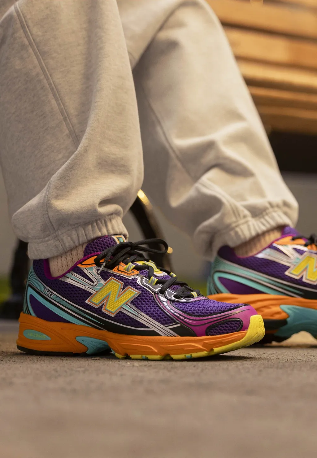 뉴발란스 740 퍼플 오렌지 U740MC2 | 크로켓
