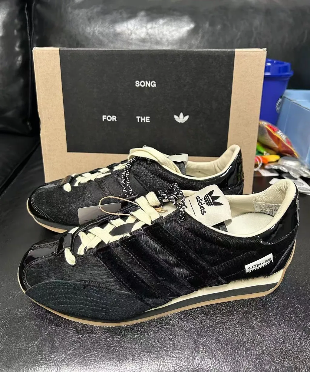 [무료배송] 아디다스 X 송 포더 뮤트 SFTM 컨트리 OG 코어 블랙 화이트 JH9010 | 크로켓