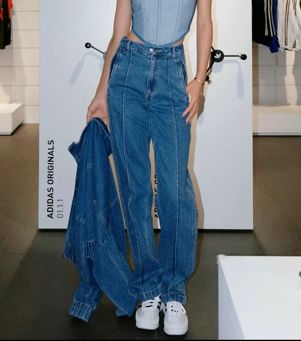 [무료배송/항공배송] Adidas 아디다스 에센셜 스트레이트 레그 여성 데님 팬츠 청바지 IW5758 | 상품 상세 | 크로켓