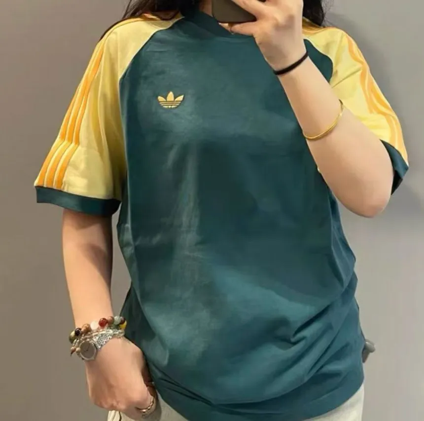 아디다스 오리지널 CALI 클래식 반팔 티셔츠 KC4961 | 크로켓